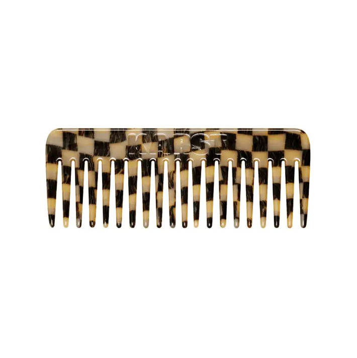 Essential Comb – Left On Thread